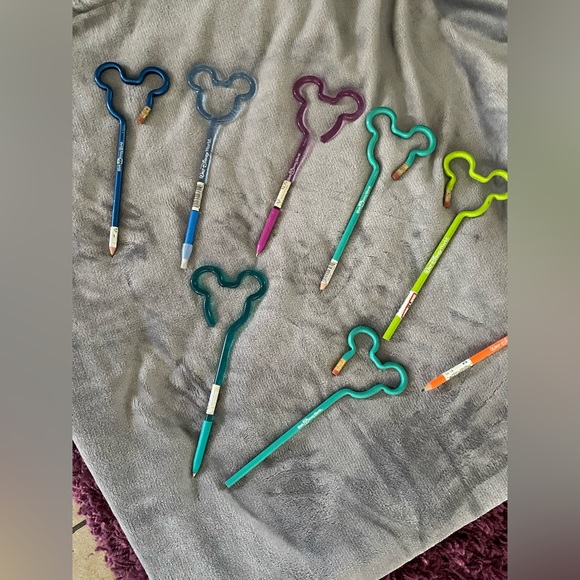 Disney | Office | Used Rare Vintage Disney World Mickeys Ears Pen And ...